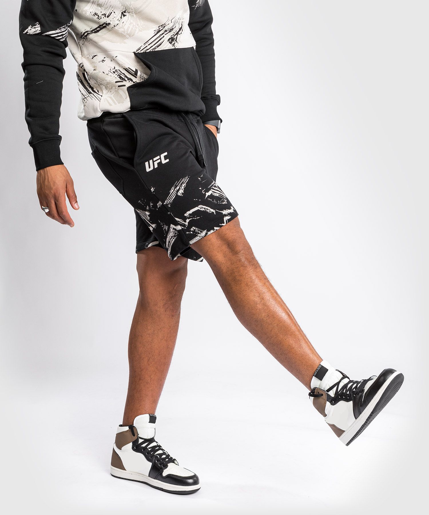 UFC Venum Authentic Fight Week 2.0 Cotton Short - Black/Sand